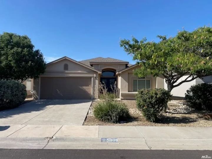 Full Family Home - Hobbs, NM