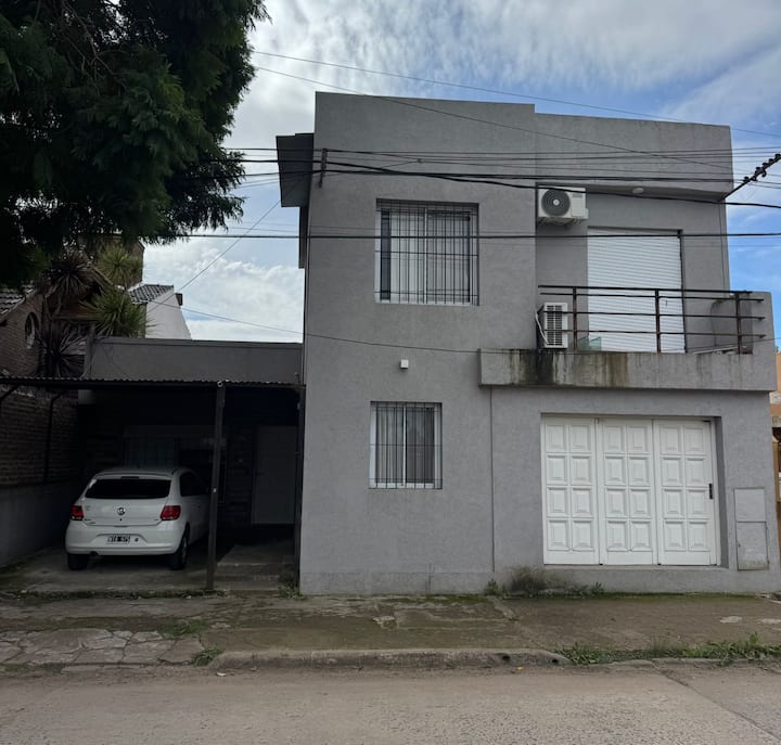 Casa Amplia- Visita Del Papa -Cerca De La Basílica - Luján