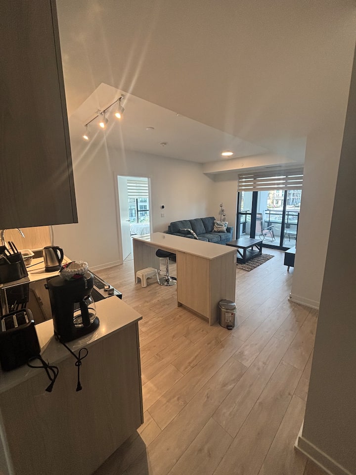 2 Bedroom 2 Bathroom In Milton - Milton