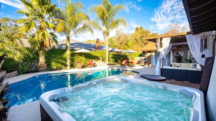 The Palm House, By Vinifera Homes - Santa Rosa