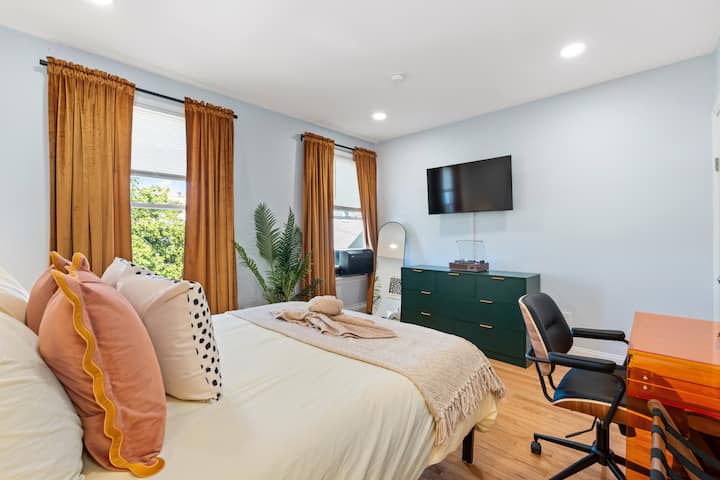 Home For Groups And Family Trips, 15 Mins To Nyc - West New York, NJ