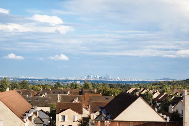 Appartement Avec Terrasse Et Vue Sur La Défense - Cergy