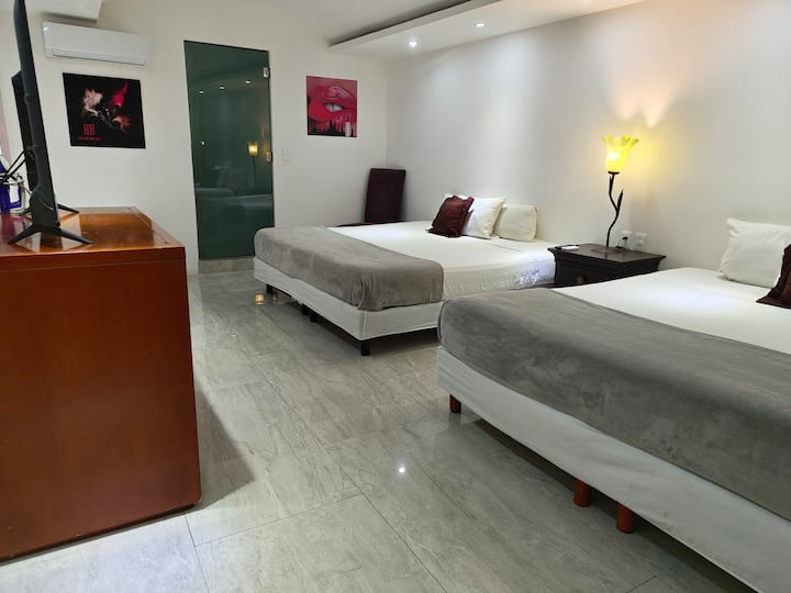Zonahotelera Habitación 2 King Excelente Ubicación - 칸쿤