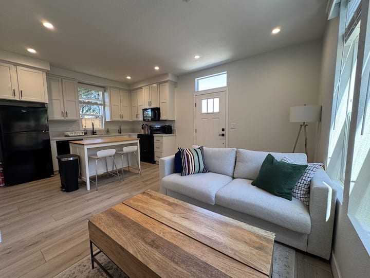2br/2ba Guesthouse In Mountain View - Mountain View, CA