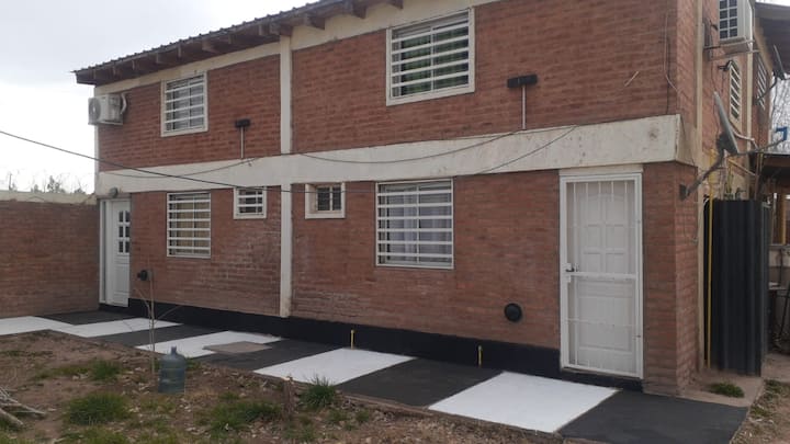 Cómodo Duplex De Dos Habitaciones - Rincón de los Sauces