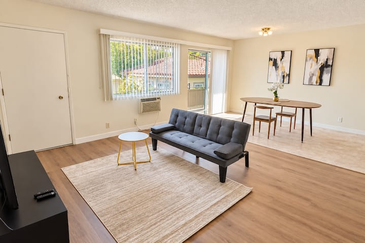 Modern Sgv Getaway| 2br Retreat | Bright & Cozy - Monrovia, CA