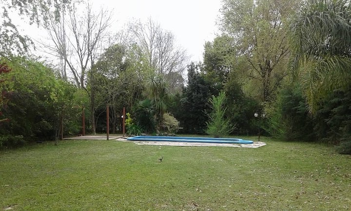 Casa Quinta Equipada Con Pileta Y Amplio Parque. - Campana