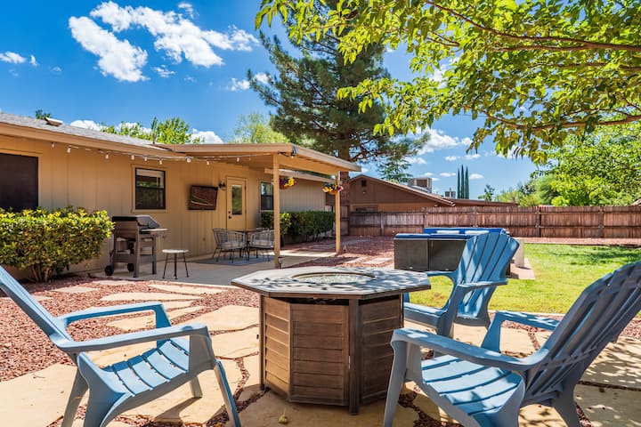 Peaceful Oasis - Walkable Convenience - Sedona, AZ