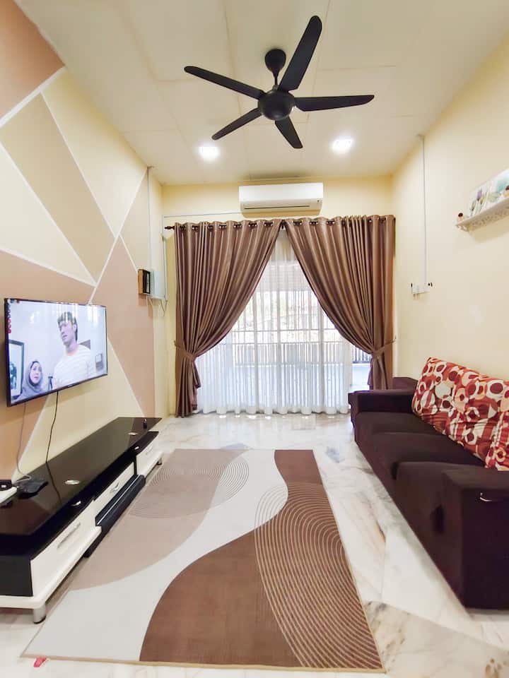 D'bunga Homestay Kuala Kangsar (Muslim Only) - Kuala Kangsar