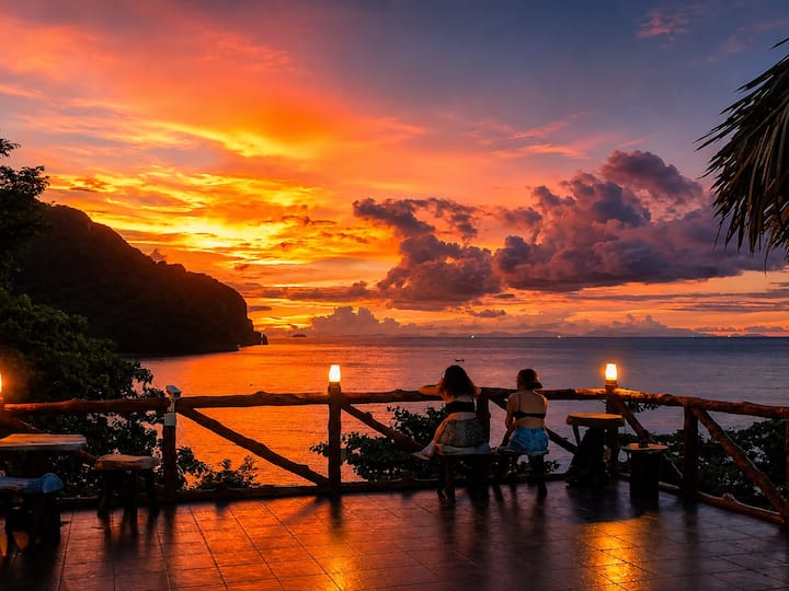 Bungalow With Balcony On Phi Phi - Ko Phi Phi Don