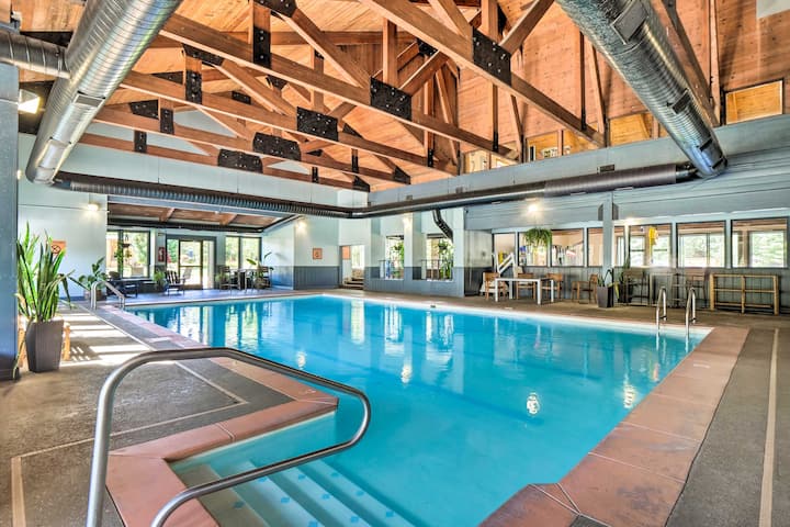 6 Mi To Ski Resort! Lakefront Breckenridge Cabin - Dillon, CO
