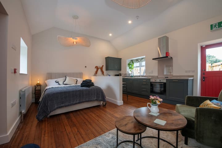 Hayley's Nook - Ballymoney