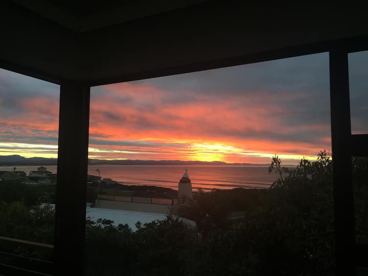 Lower Point Home - Jeffreys Bay