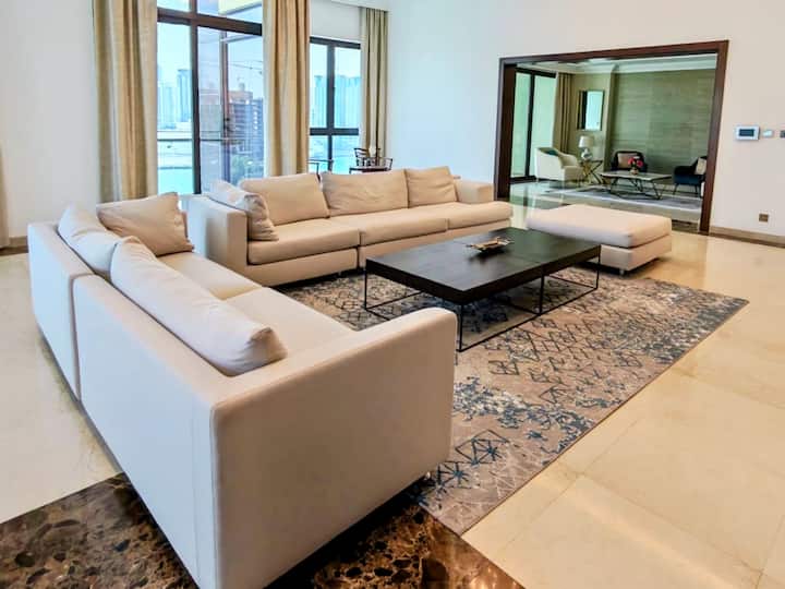 4 Bedroom Apartment With Maid Room Reef Offer - 巴林
