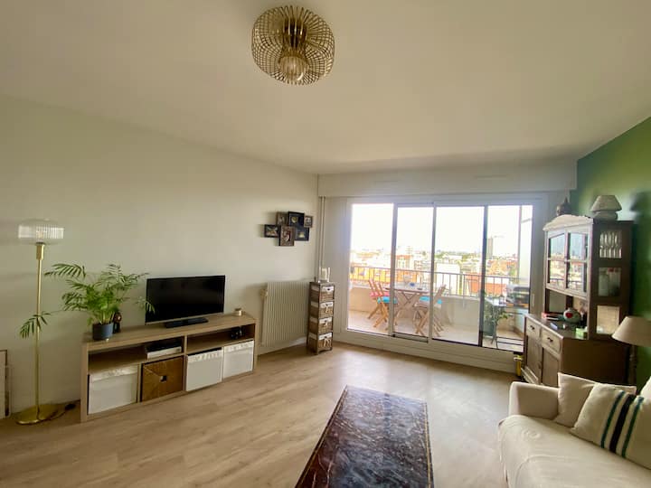 Appartement Cosy Lumineux Et Spacieux - Courbevoie