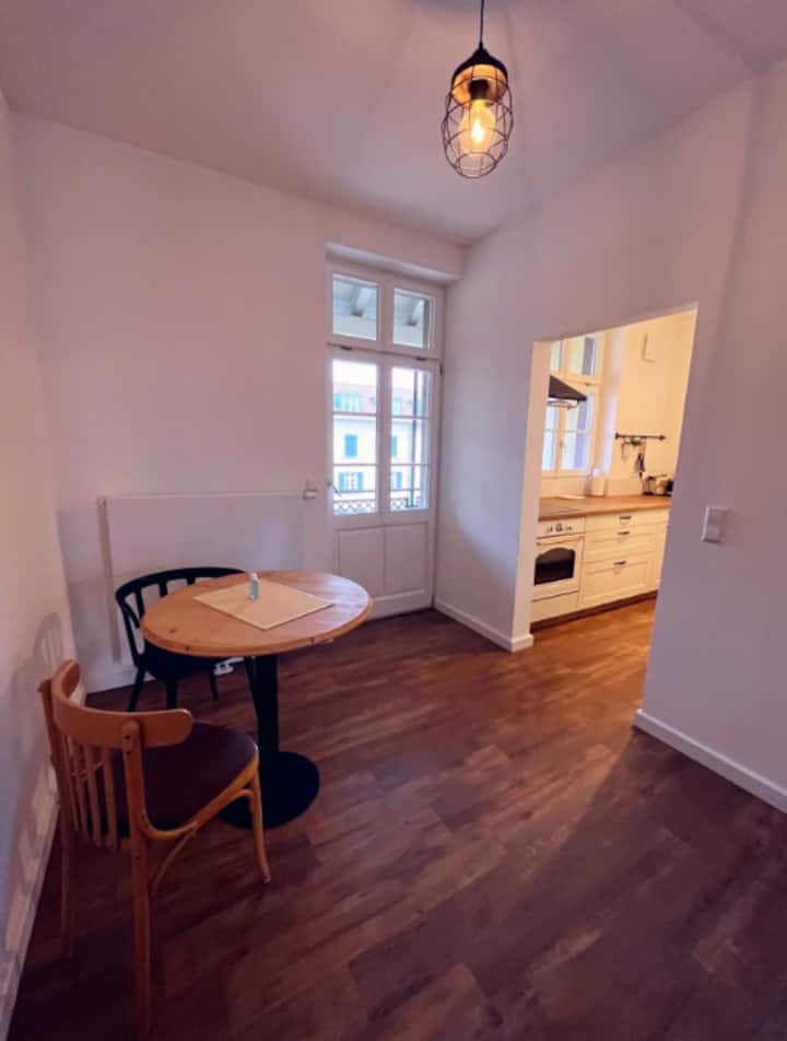 2 Zimmer Wohnung - Offenburg