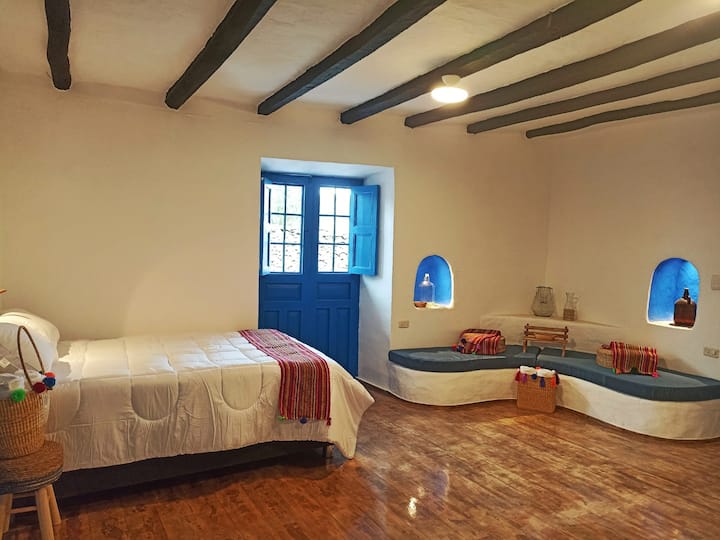 Casona Colonial En Pleno Centro - Cajamarca