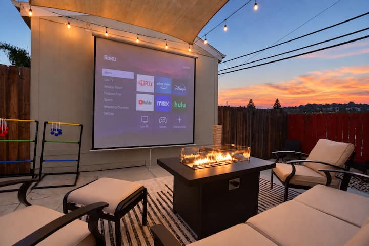 Backyard Movies W/ Fire Pit, Bbq & Games | 2 Kings - San Diego, CA