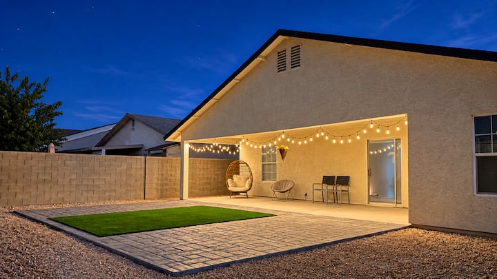 Route 66 Retreat With Private Patio + Grill - 킹맨