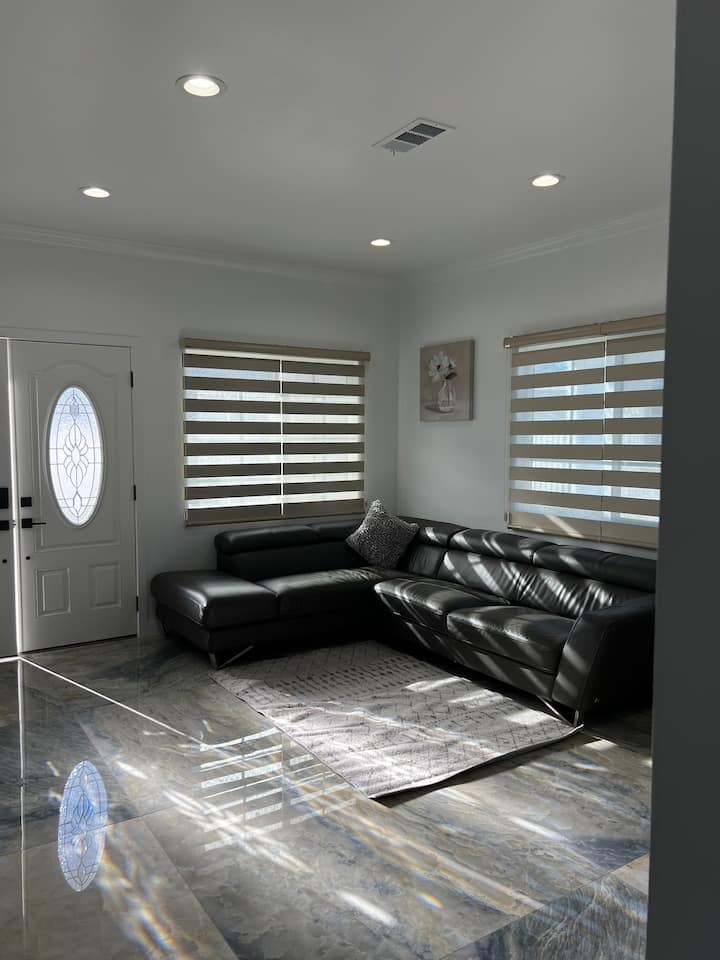 Midterm Rental
Garden Grove - Garden Grove, CA
