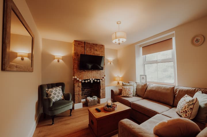 Cosy Village Cottage By Café, Pub & Walks. - Cambridgeshire