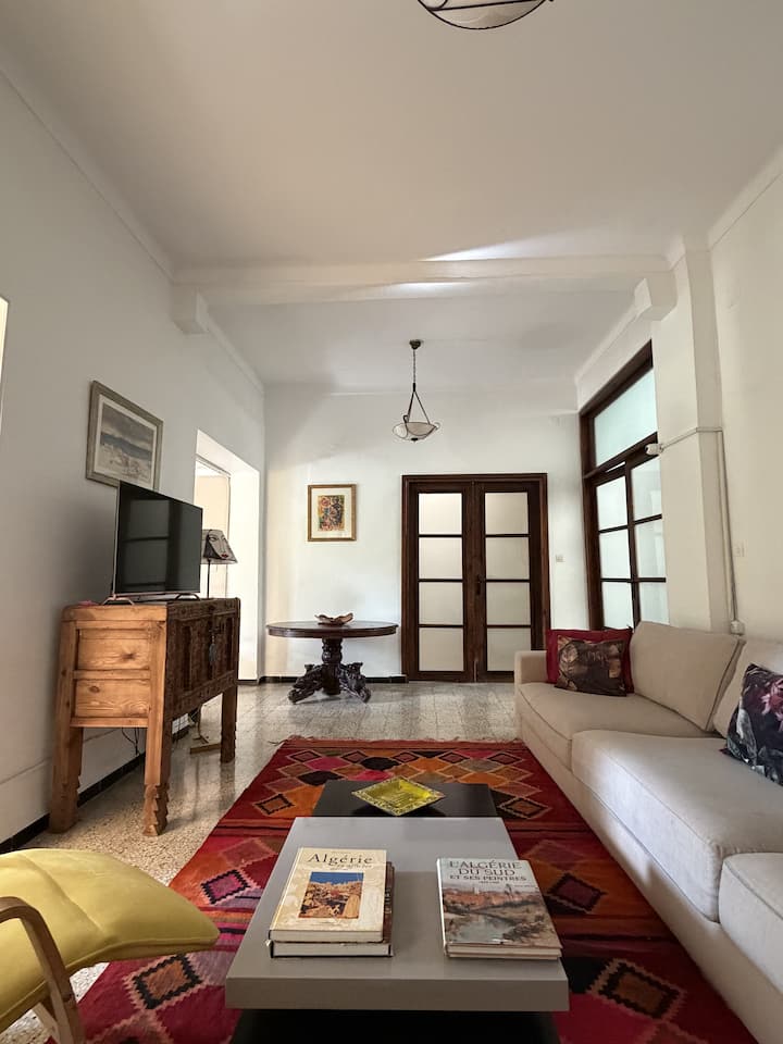 Le Bougainvillier, Maison Avec Jardin. - Alger