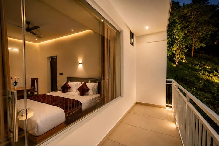 Welcome To Riverside Paradise, A Peaceful Stay - Munnar