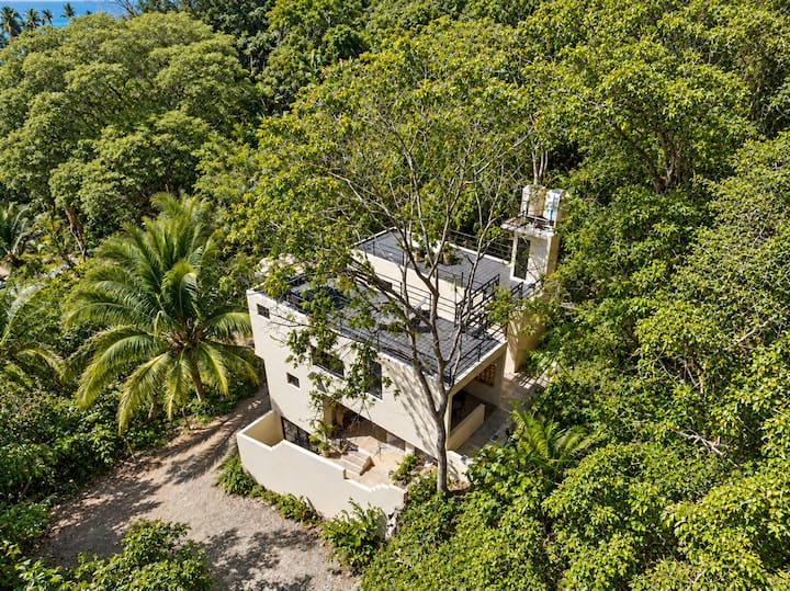 Jungle Studio/para Parejas/2 Cuadras Del Mar - Los Ayala