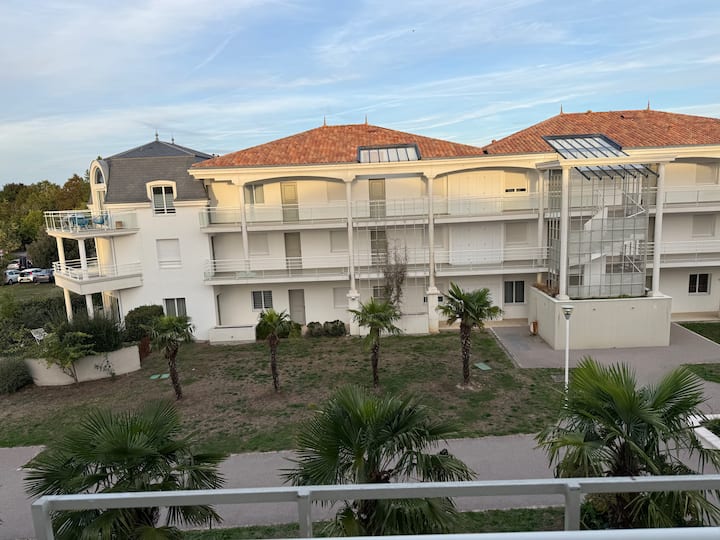 Appartement Avec Deux Chambres Et Un Canapé Lit. - Apremont