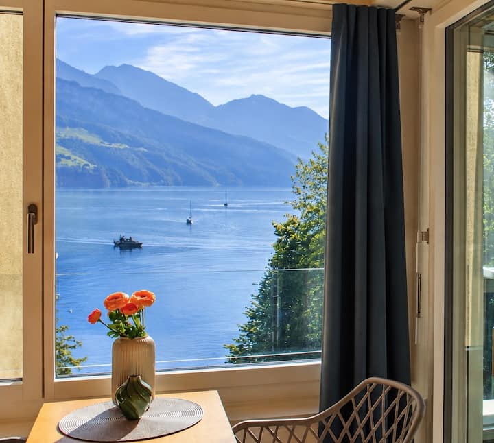 Seaside Studio Vierwaldstättersee In Brunnen - Stoos
