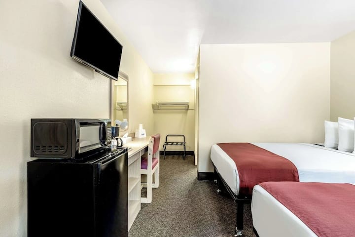 3 Rooms W Breakfast| Great For Lake City Adventure - Lake City, FL