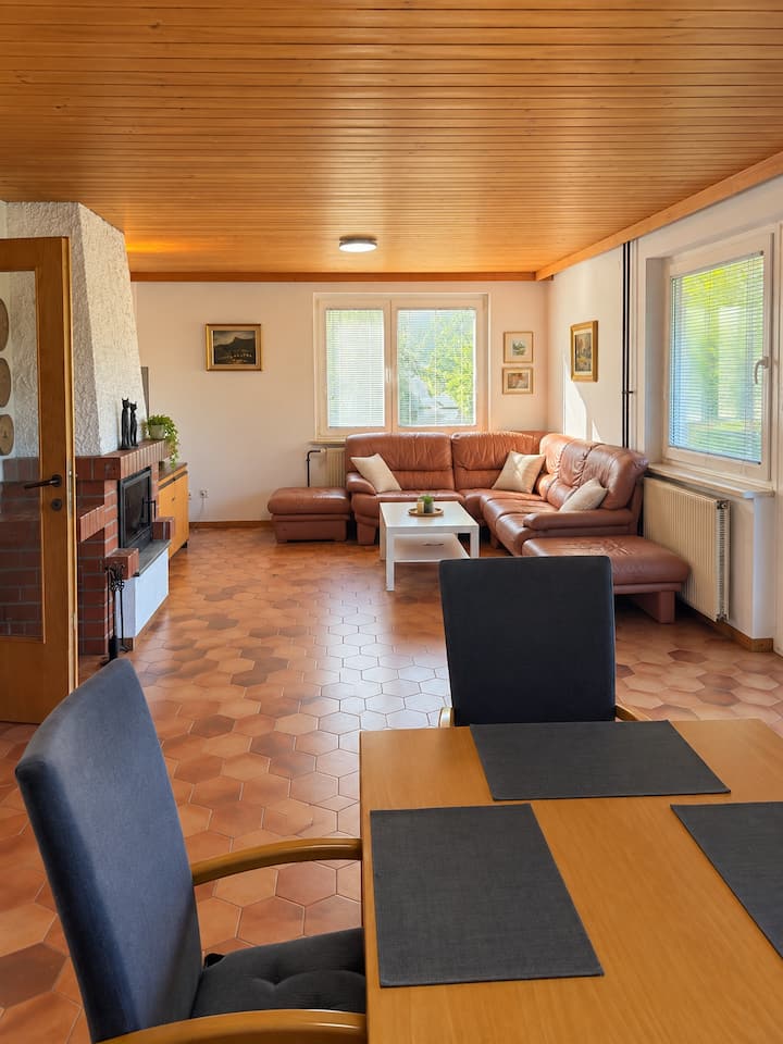 Lake Bled Escape | Spacious Apartment & Terrace - Bled