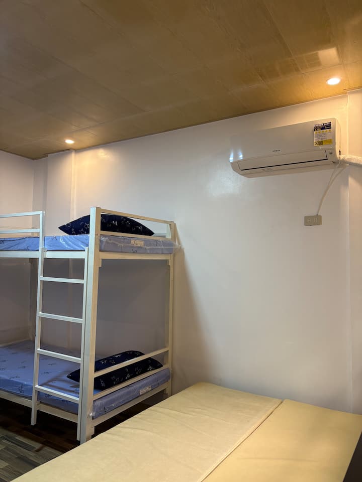 Gabies Place | Bunk Bed | 6pax - Pandi
