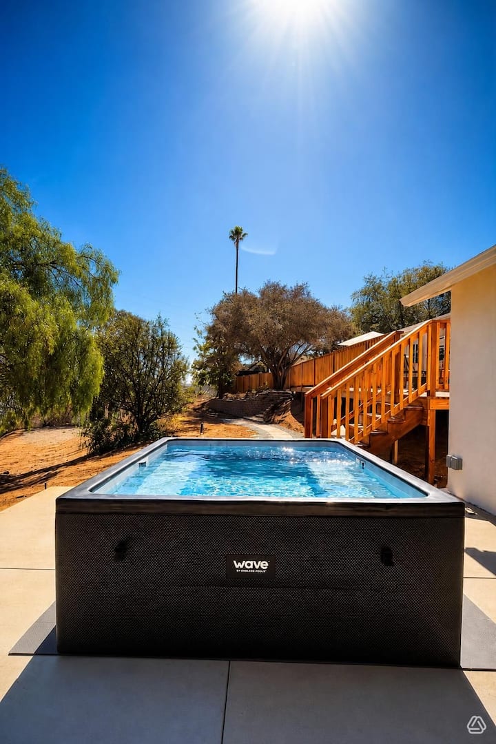 Hillside Retreat, Guest House, Hiking, Spa, Bocce - Escondido, CA