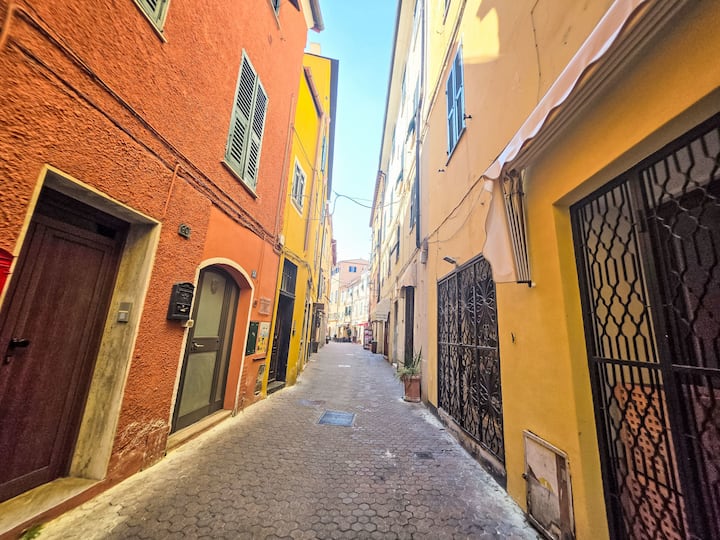 Due Passi By Interhome - Riva ligure