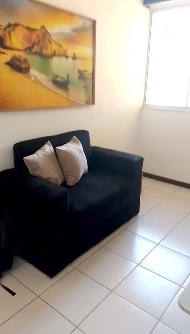 Apartamento Climatizado, Confortável Px Ao Centro. - Feira de Santana