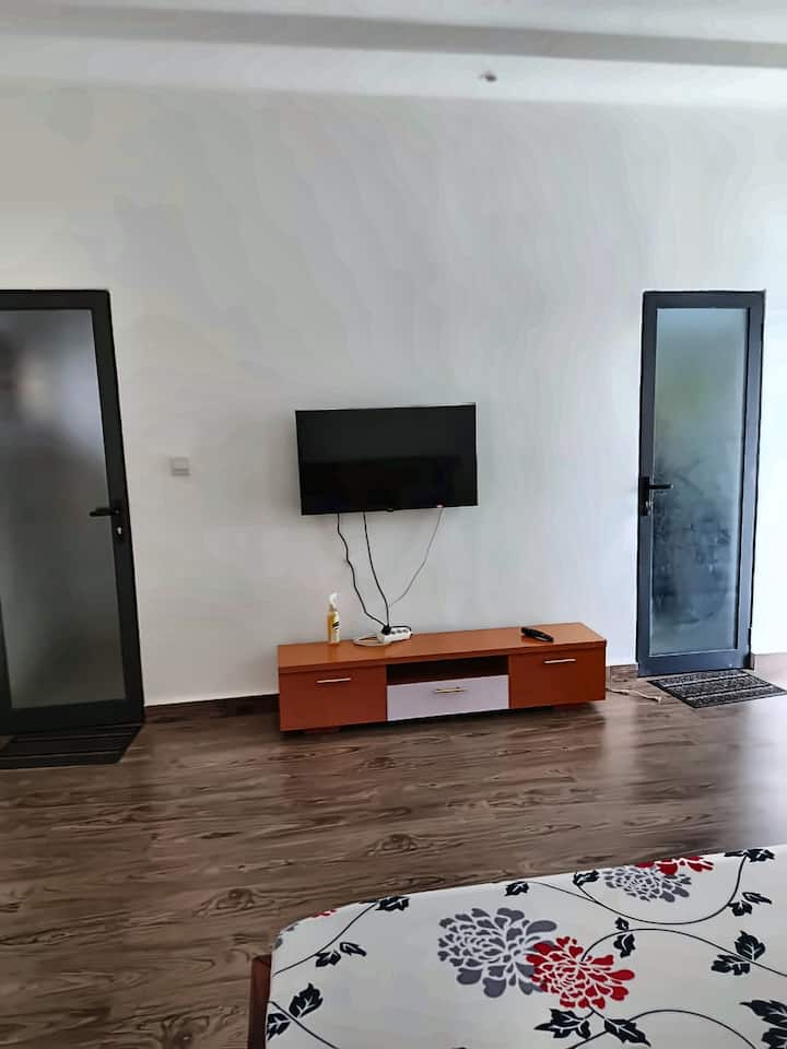 Studio Moderne Climatisé Avec Cuisine éQuipée - Benin