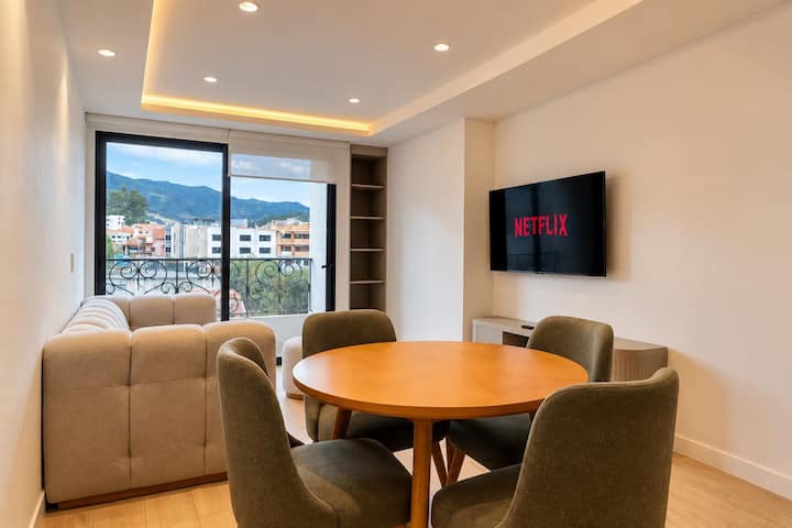 Luxury Stay Balcón Mall Del Alto 6 Pax - Cuenca