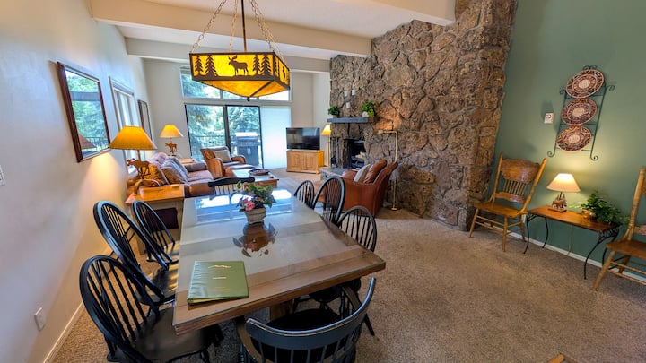 Bc West #9 W/ Free Wi-fi, Parking, Skier Shuttle - Beaver Creek, CO
