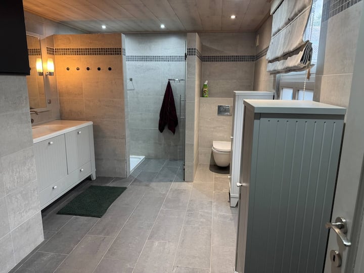 Family Guestroom In Our Horsefarm - Saint-Nicolas, Belgium