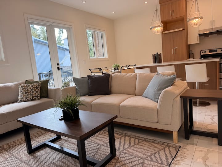 Brand-new 3br Family Home | North Delta - 써리