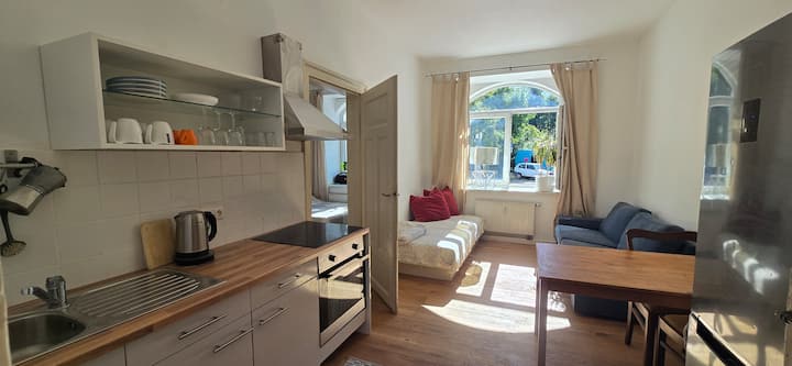Bright Flat For 4 Near Oktoberfest - München