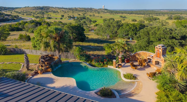 Luna Vista With Private Pool Oasis - Kerrville, TX