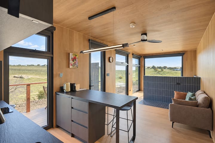 Mclaren Vale Escape | Outdoor Bath & Private Sauna - McLaren Vale