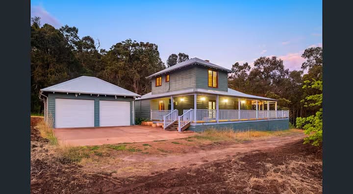 Stones Throw Cottage - Bridgetown