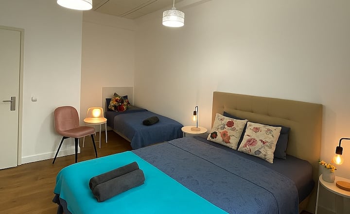 Great Location By Metro Barceloneta Room For 3 - Barcelona