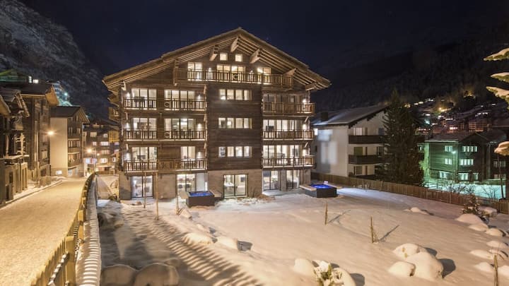 Unique Chalet With Luxury Facility - Zermatt