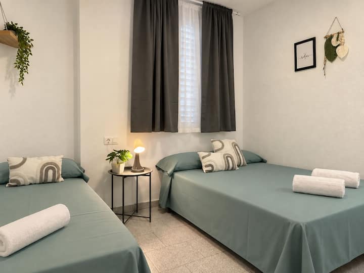 Habitación Triple Con Baño Privado Externo - Granada