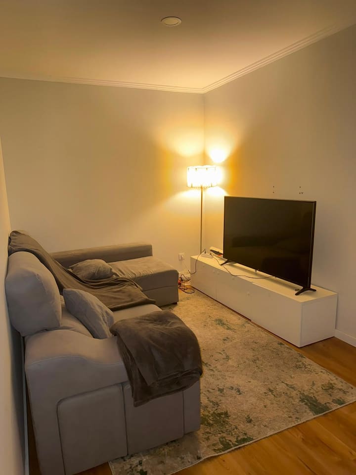 Cozy 2br Home With Garden | 5 Min Walk To Metro - Lumiar