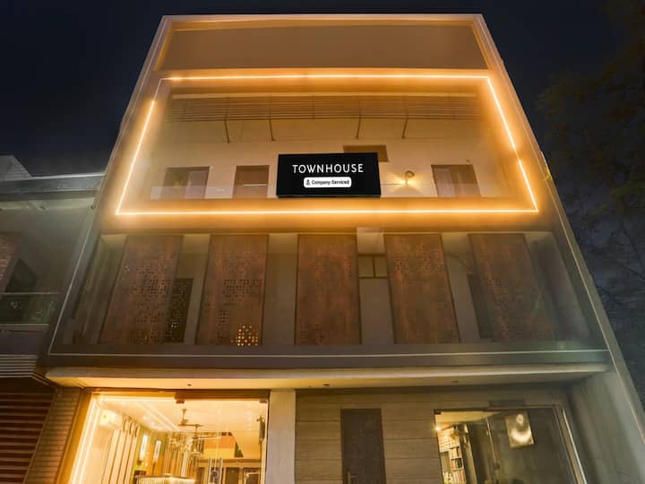 ÉConomiseur Simple Haibowal Chowk Dmc - Ludhiana